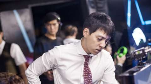 Food Chain Dominator is here! How to encounter Deviljho and the ...